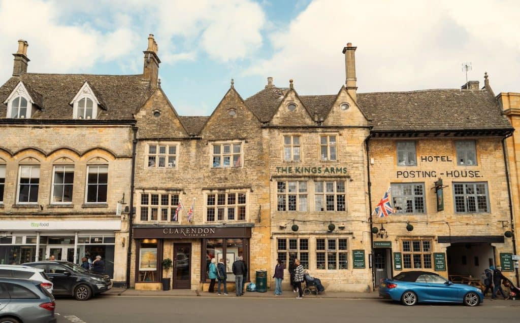 The 16 Best Cotswolds Pubs (2026) – Gastropubs, Country Inns & Dog ...